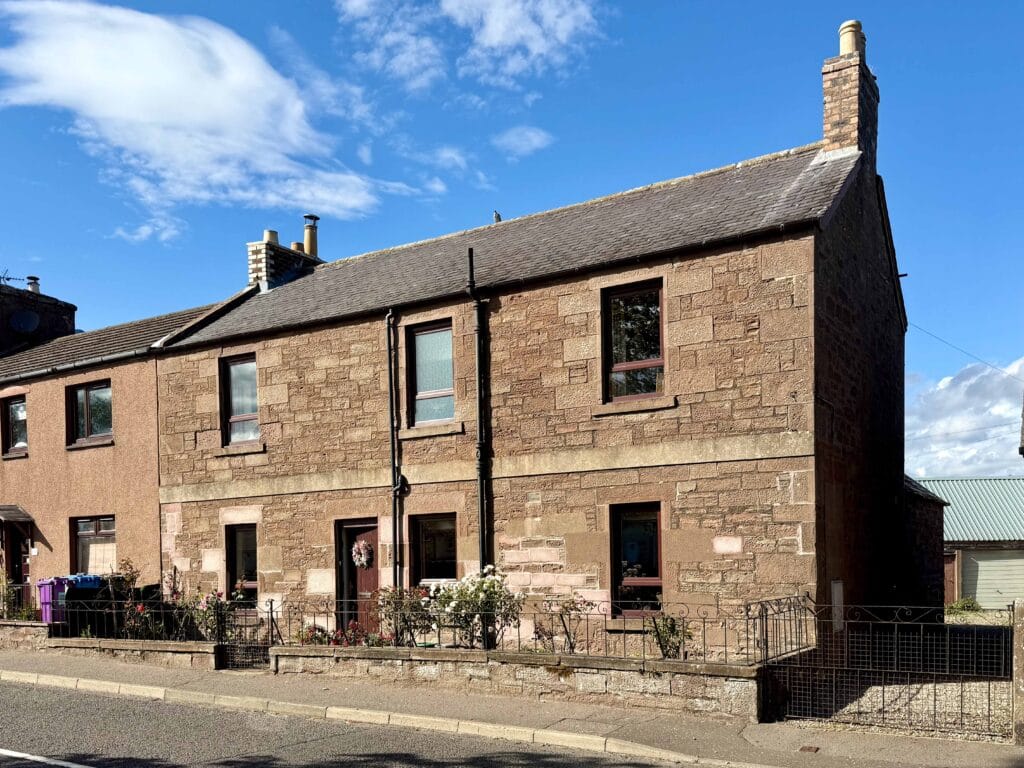 16 Gardyne Street, Friockheim, DD11 4SN